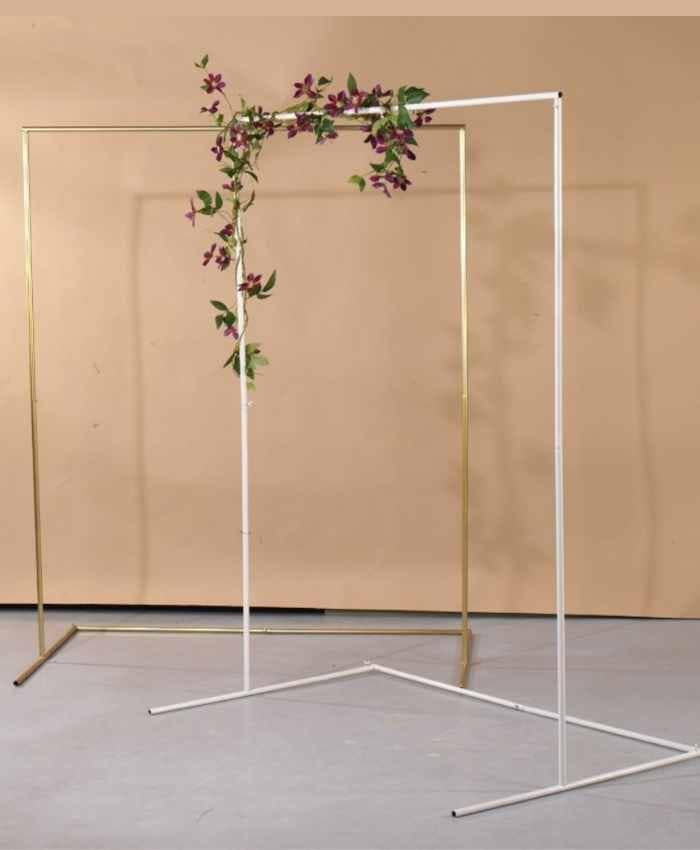 Arco sposi rettangolare metallo oro ampia base appoggio cm 160 h200 | C & R